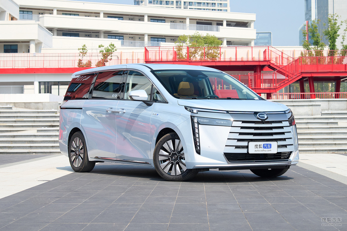 E8 PHEV150km 龙腾星夜+图片大全_广汽传祺E8 PHEV外观图库_搜狐汽车